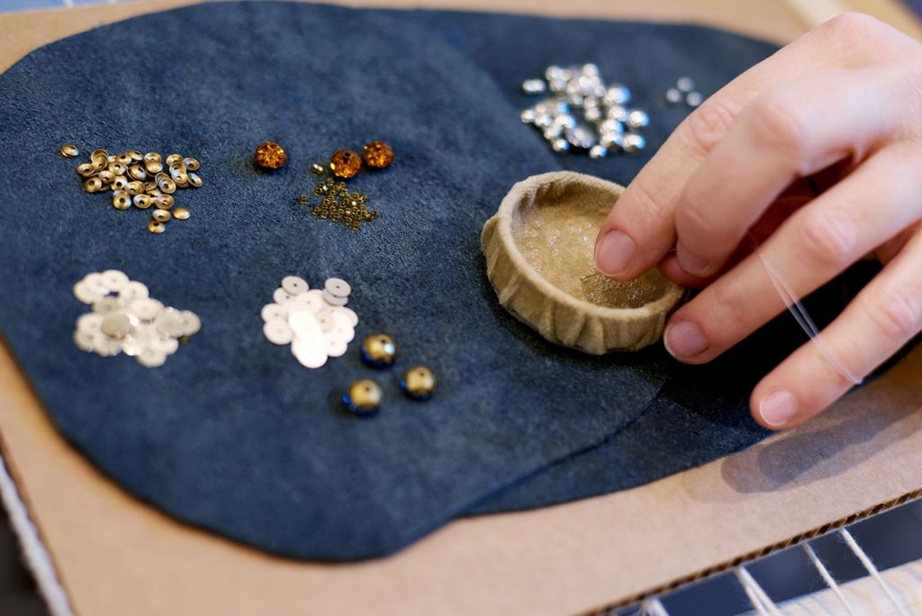 Home | Chanakya Italia - Italian embroidery factory